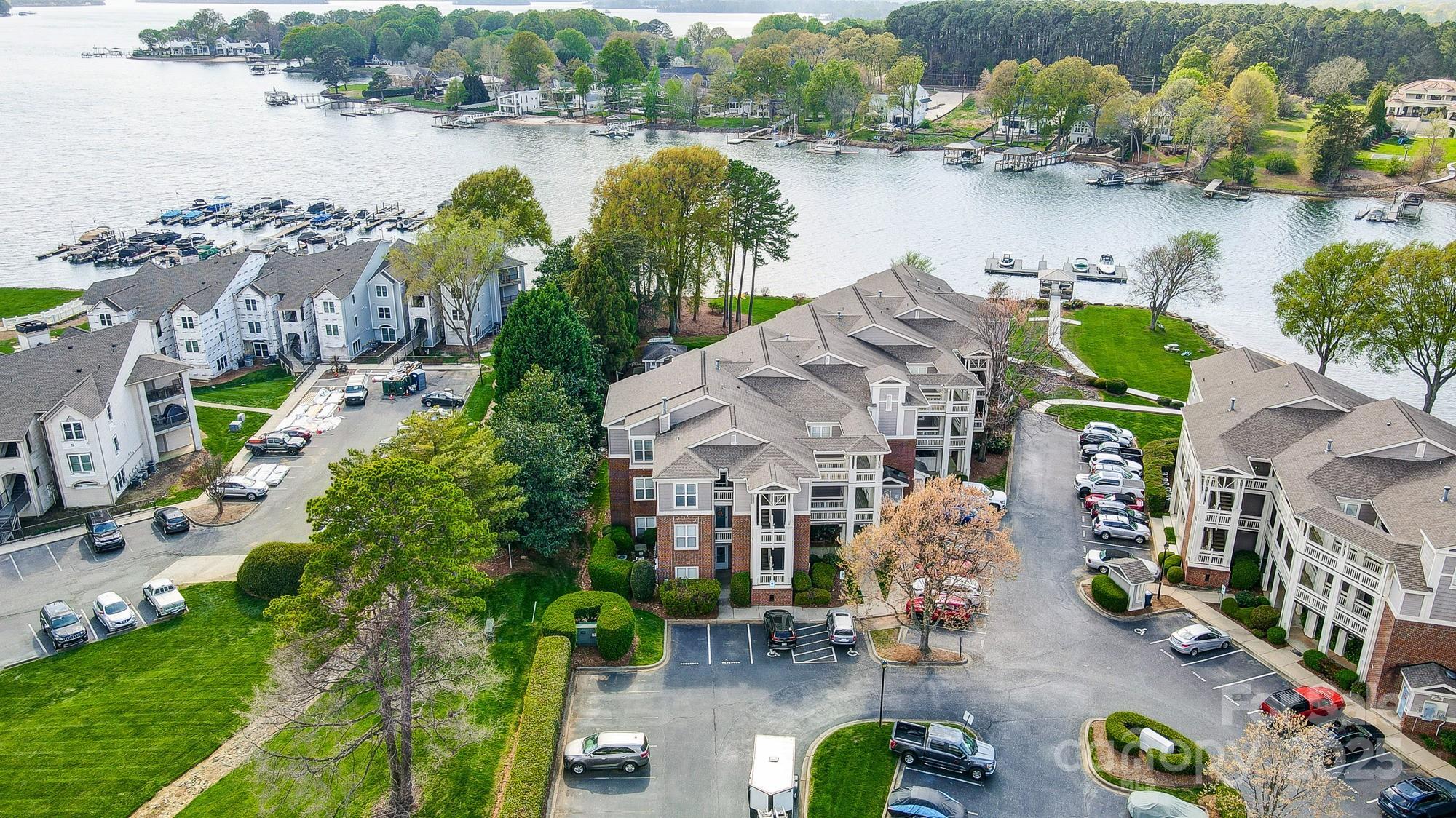 7836 Village Harbor Drive, Cornelius, NC - lhrmls-02891395 - LakeHomes.com