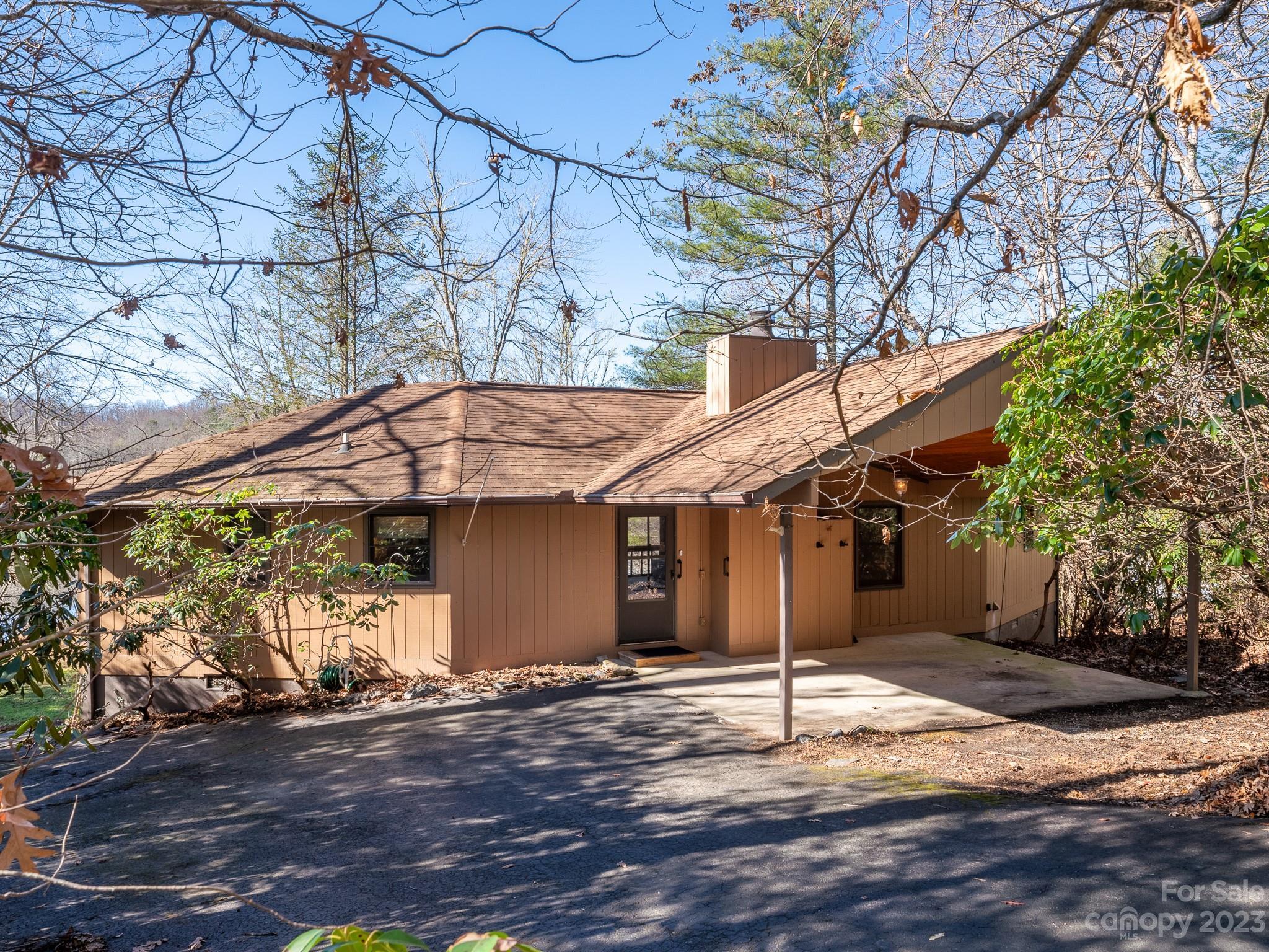 89 Sali Court, Brevard, NC - lhrmls-01910889 - LakeHomes.com