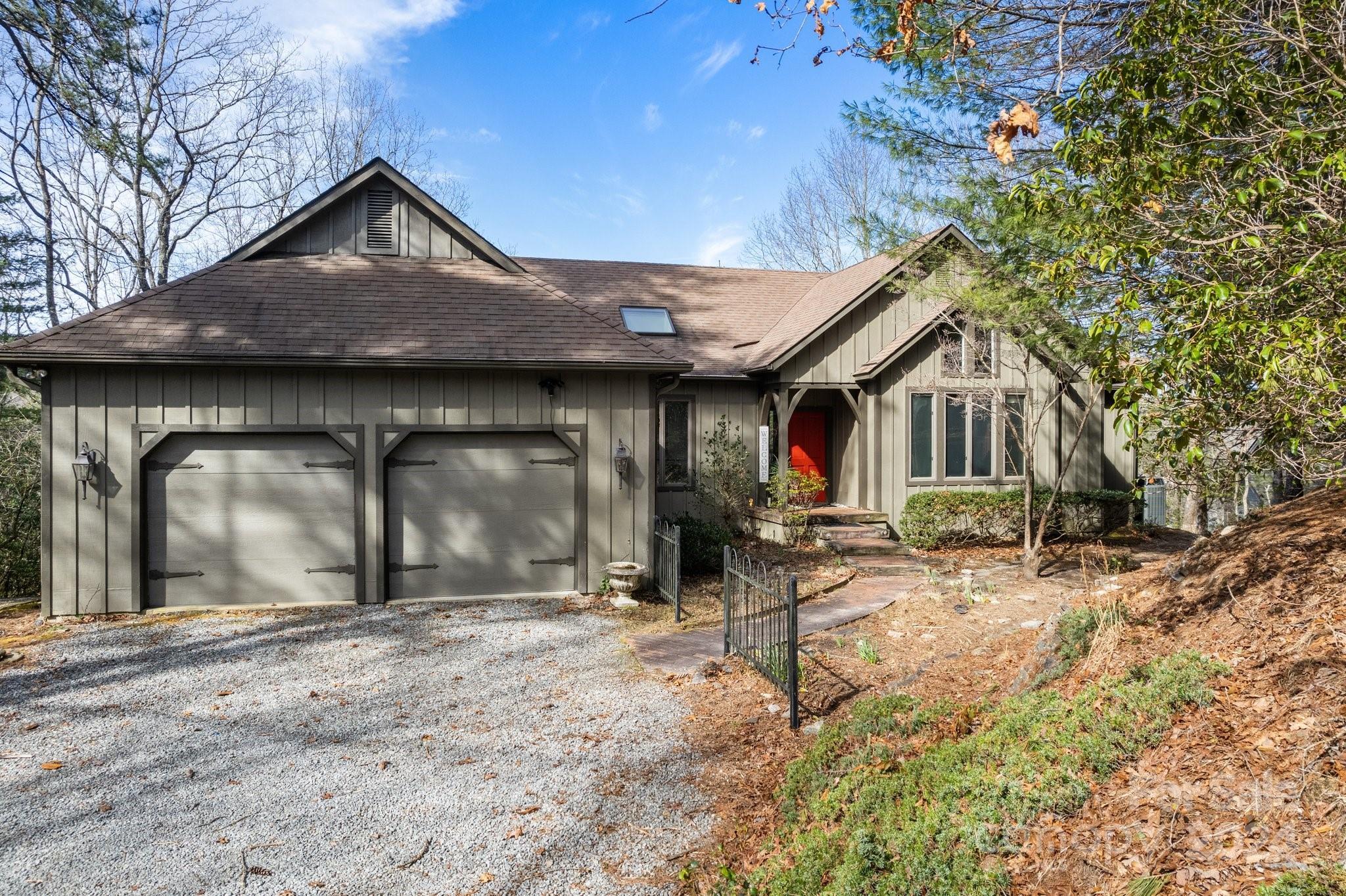 5039 Connestee Trail, Brevard, NC - lhrmls-02063814 - LakeHomes.com