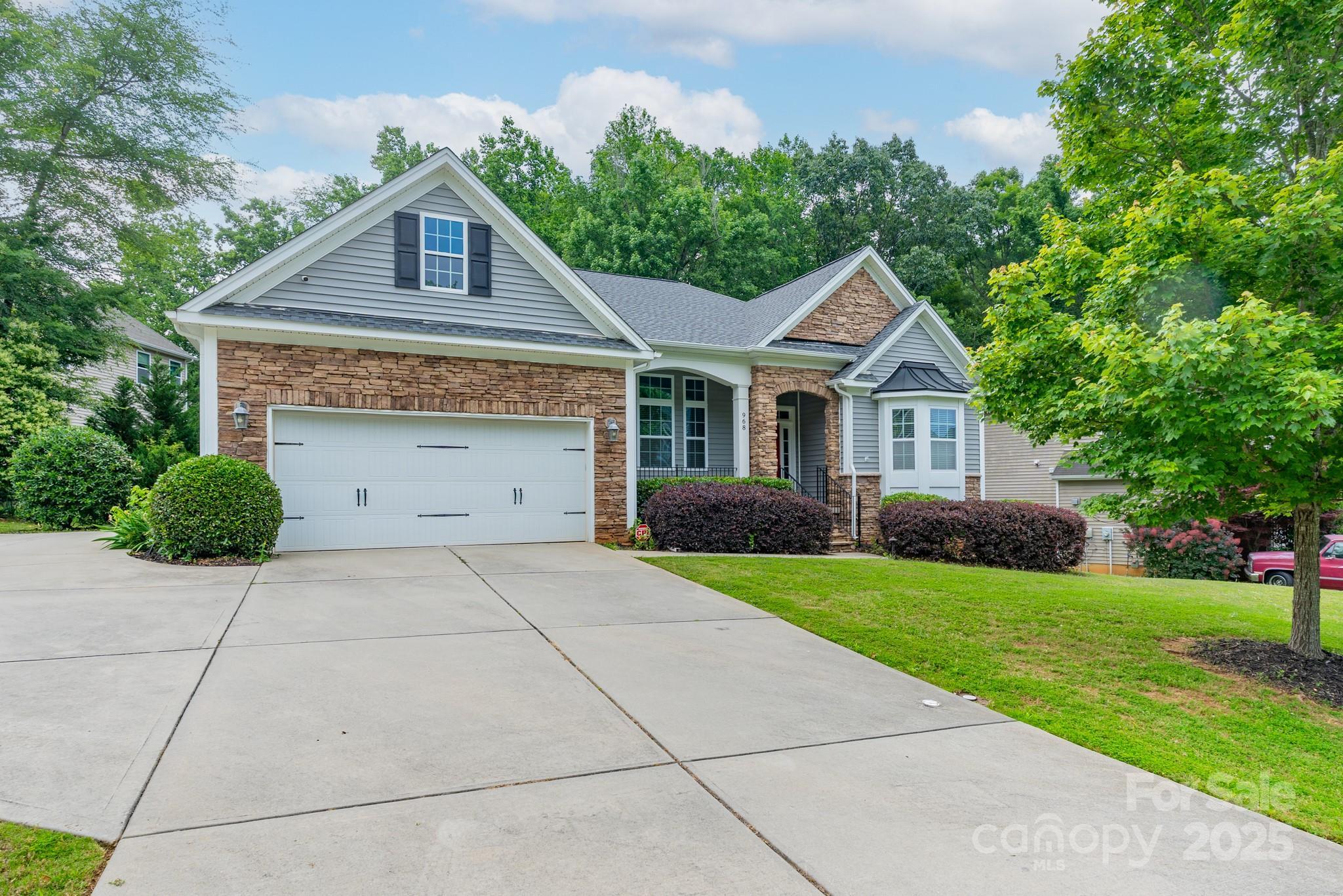 968 Autumn Glen Court, Clover, SC - lhrmls-03073344 - LakeHomes.com