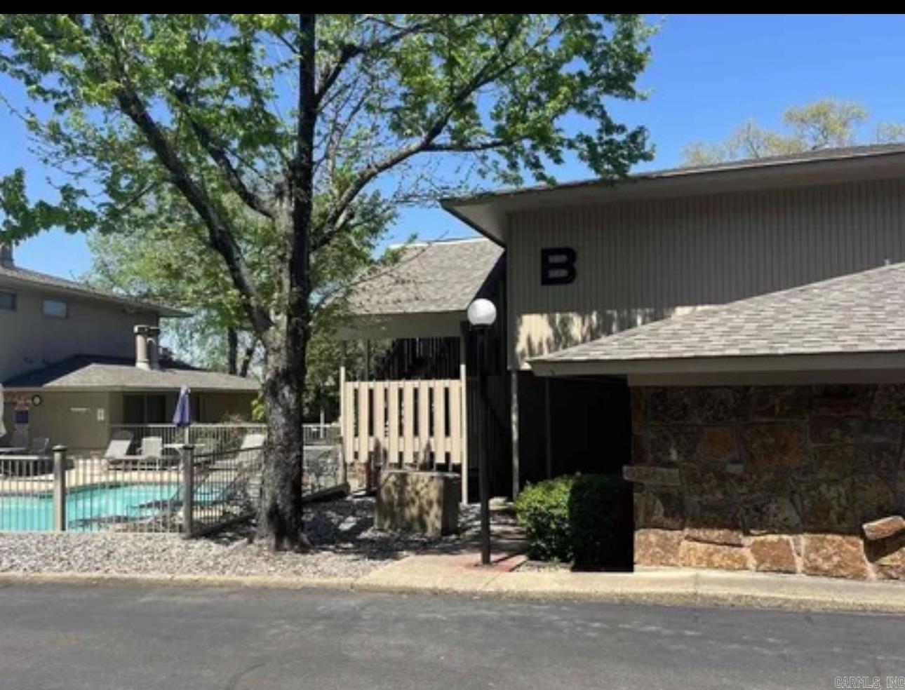 100 Bayou Point Road, Hot Springs, AR - lhrmls-02343677 - LakeHomes.com