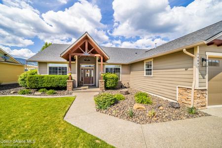 Radiant Lake Idaho Lake Homes For Sale and Radiant Lake Idaho Lake ...