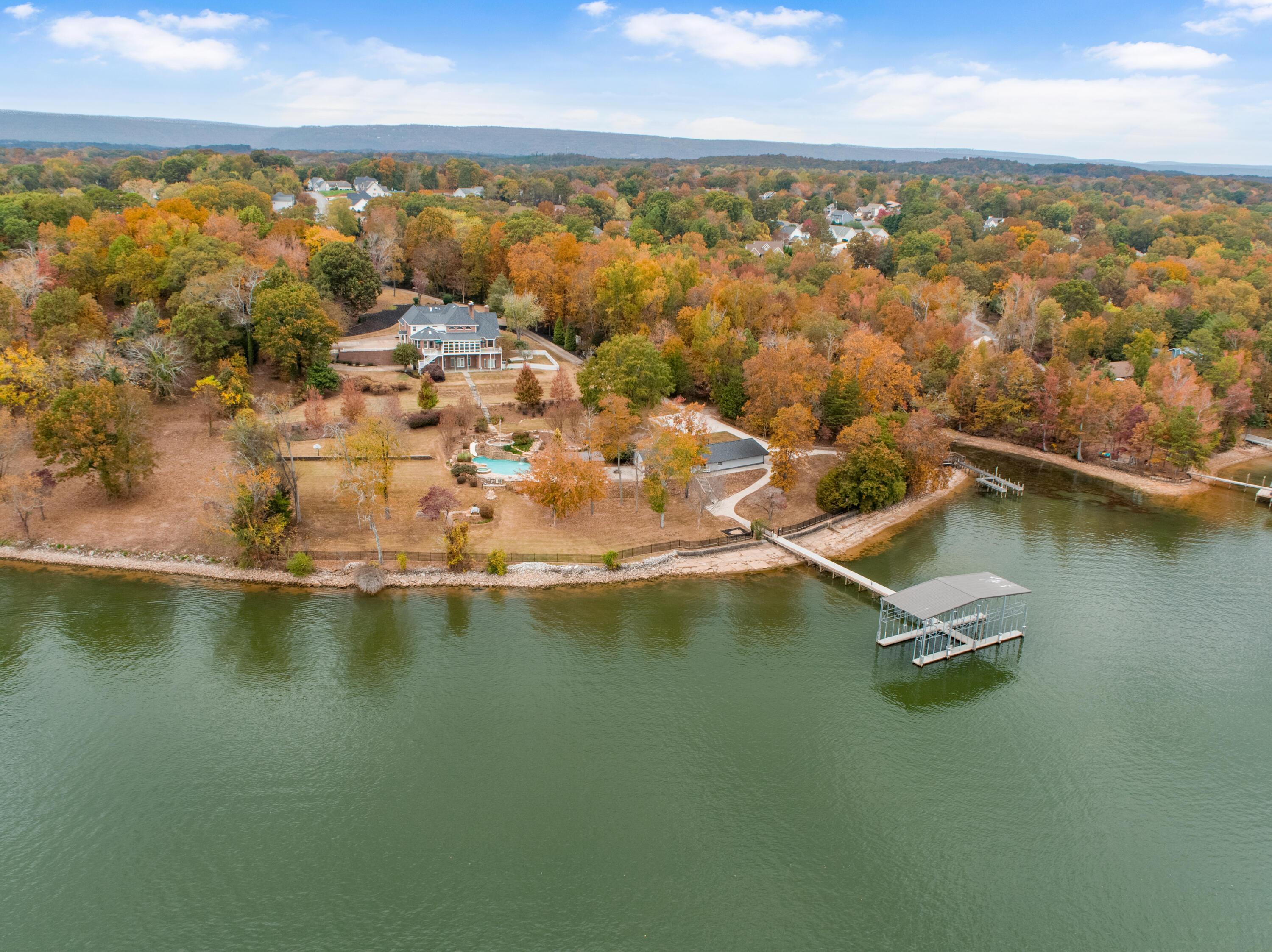 2420 Glengerrie Dr, Soddy Daisy, TN - lhrmls-02025982 - LakeHomes.com