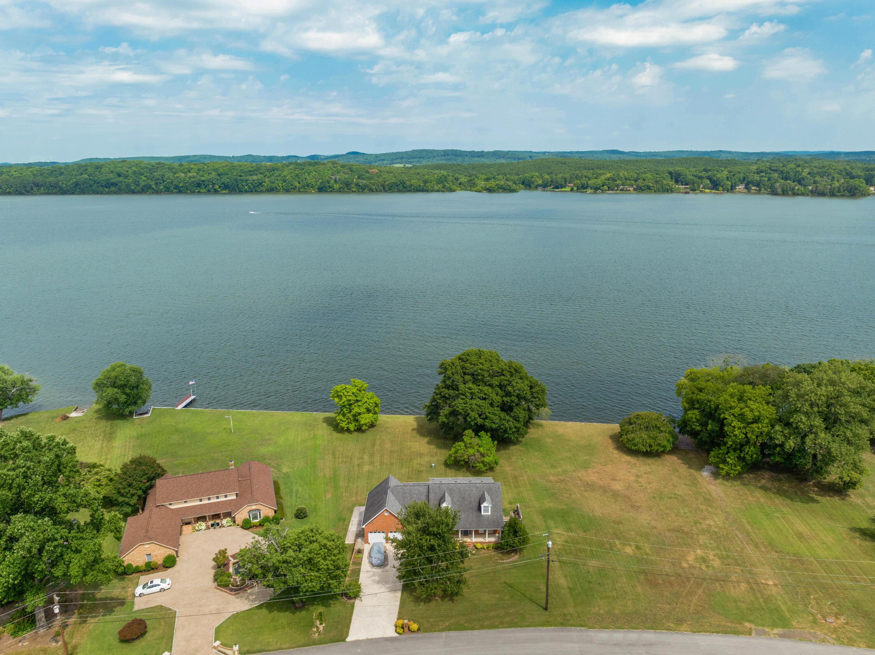 2057 Linwood Circle, Soddy Daisy, TN - lhrmls-02261094 - LakeHomes.com