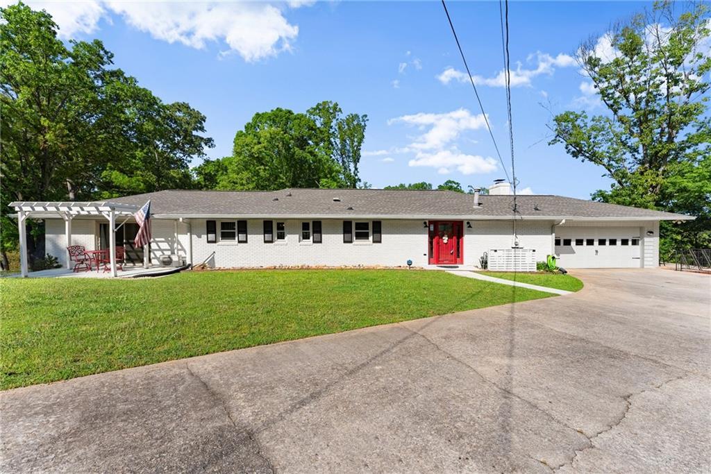 5383 Whitmire Drive, Gainesville, GA - lhrmls-02992781 - LakeHomes.com