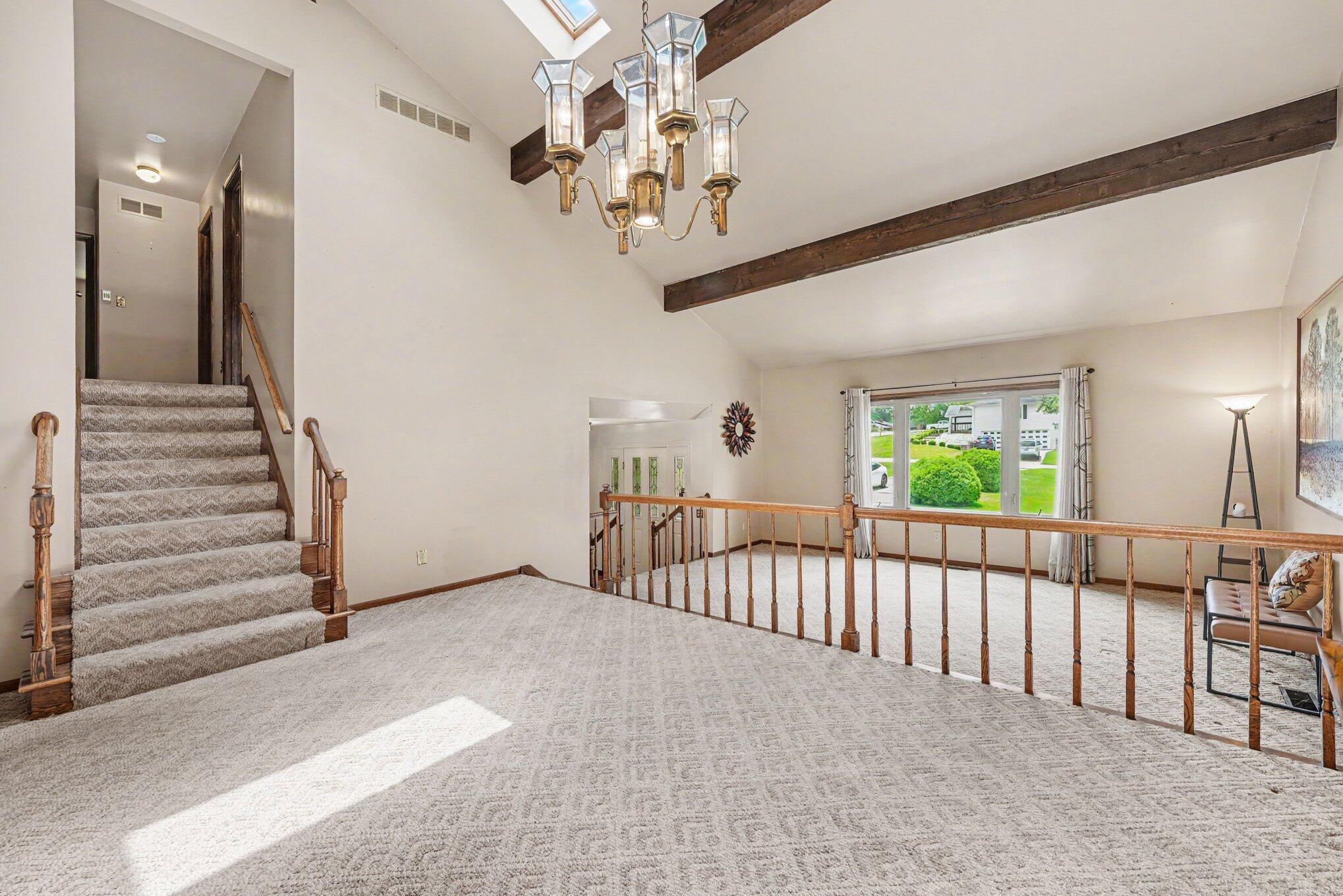 1697 Sunnyslope Drive, Crown Point, IN - lhrmls-04261693 - LakeHomes.com