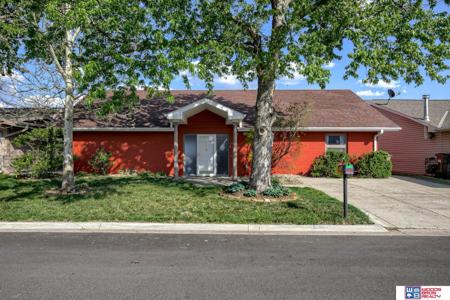 Capitol Beach Lake Nebraska Lake Homes For Sale and Capitol Beach Lake ...