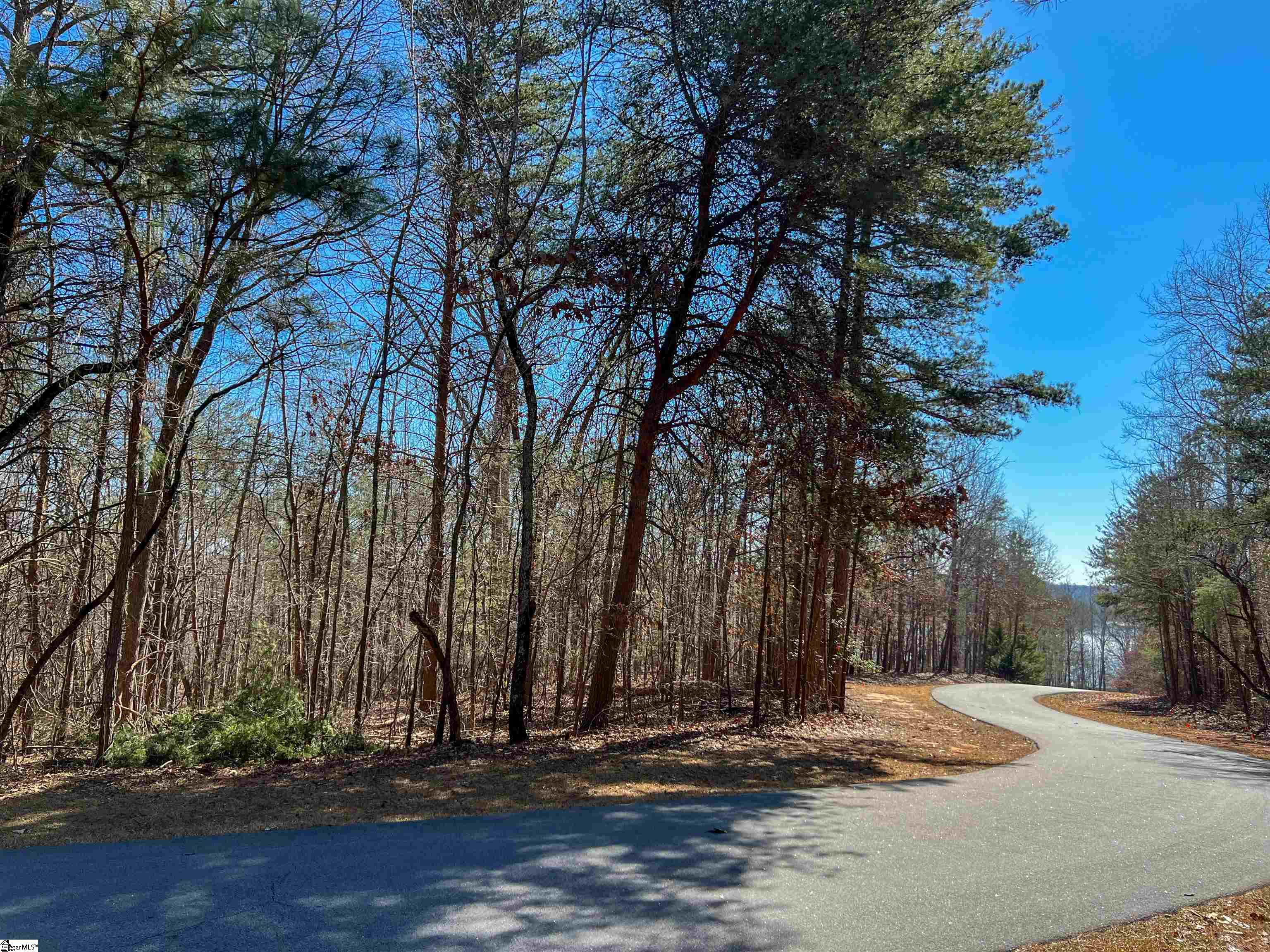 17 & 18 Watersedge Drive, Fair Play, SC - lhrmls-02001410 - LakeHomes.com