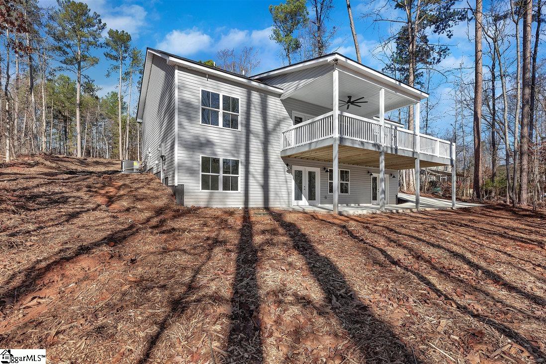 197 Riverbend Road, Fair Play, SC - lhrmls-02634785 - LakeHomes.com