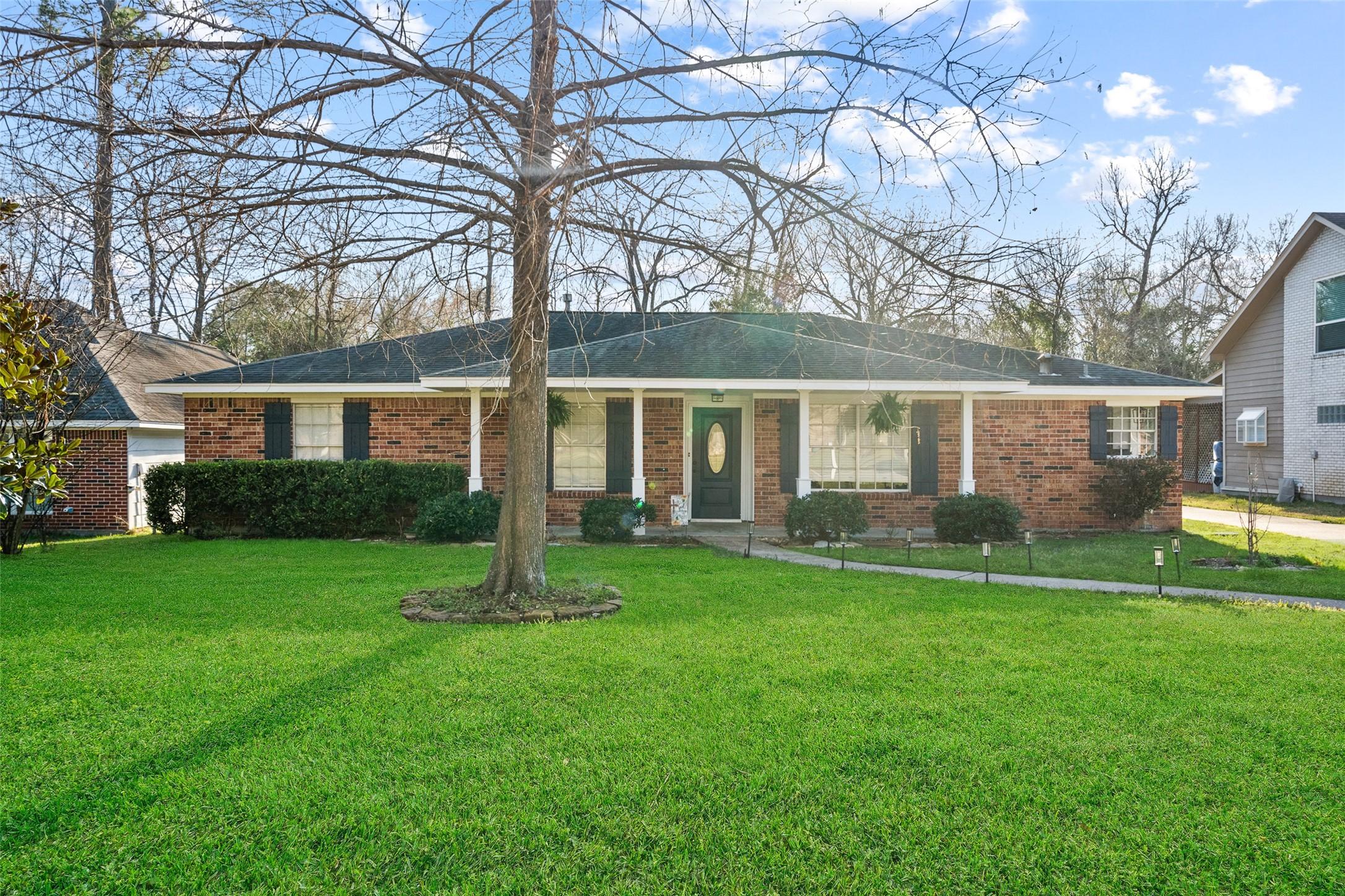 12417 Pegasus Drive, Willis, TX - lhrmls-02799631 - LakeHomes.com