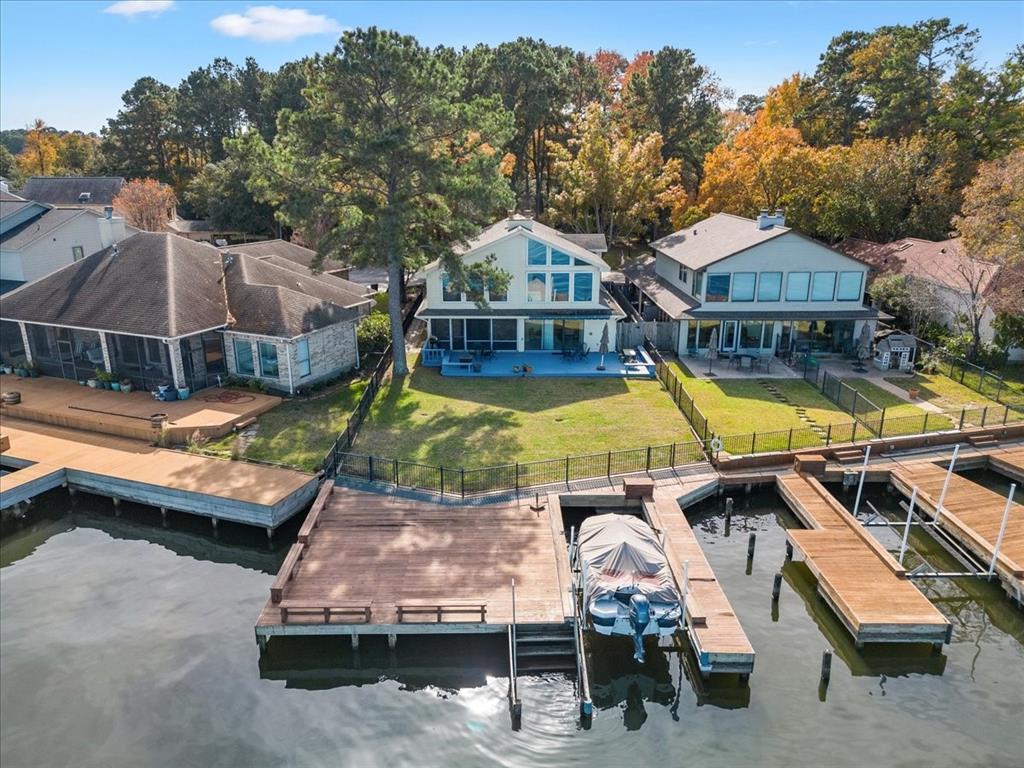 9 Brookhaven Point, Montgomery, TX - lhrmls-02023920 - LakeHomes.com