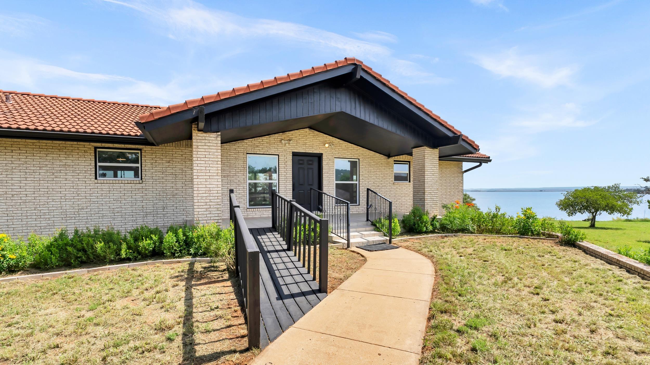 105 Senisa Court, Buchanan Dam, TX - lhrmls-02922711 - LakeHomes.com