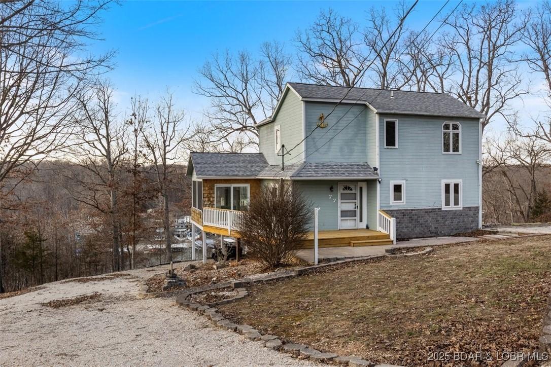 77 Sunny Lane, Sunrise Beach, MO - lhrmls-02784041 - LakeHomes.com