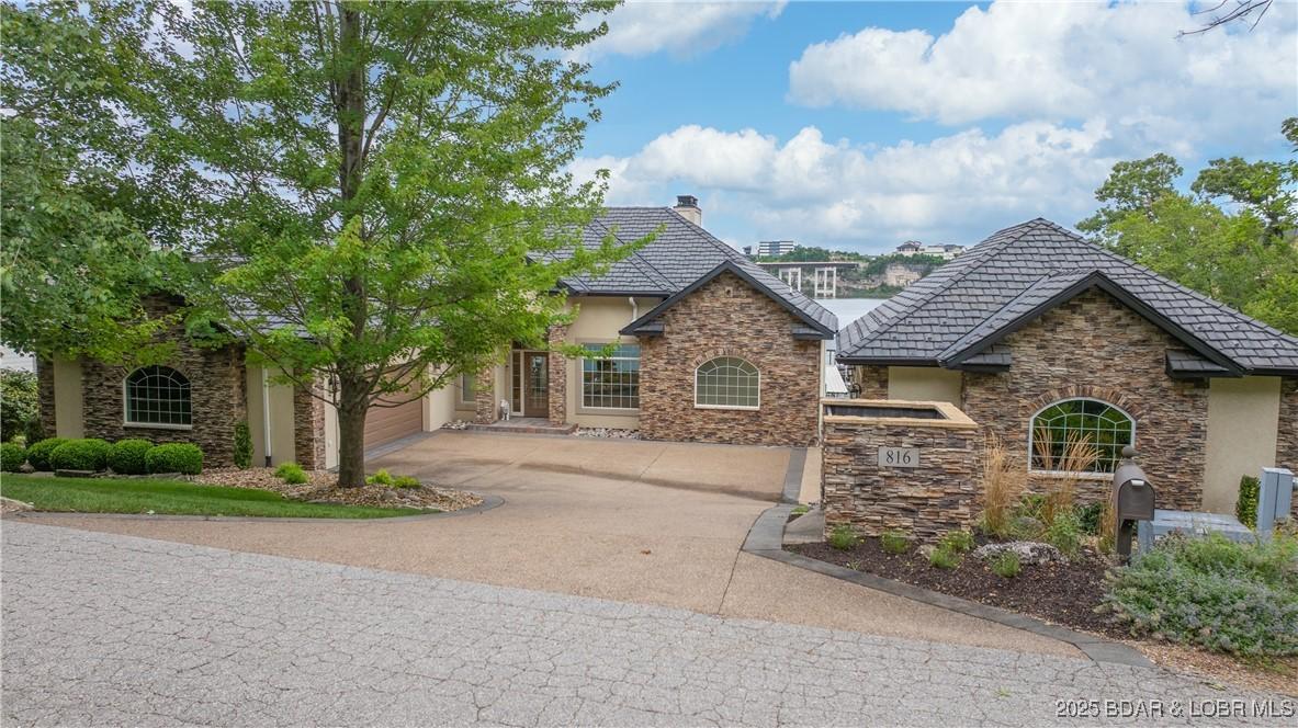 816 Via Del Lago Drive, Porto Cima, MO - lhrmls-03266047 - LakeHomes.com