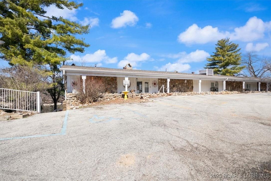 91 Wheelhouse Circle, Lake Ozark, MO - lhrmls-02836392 - LakeHomes.com