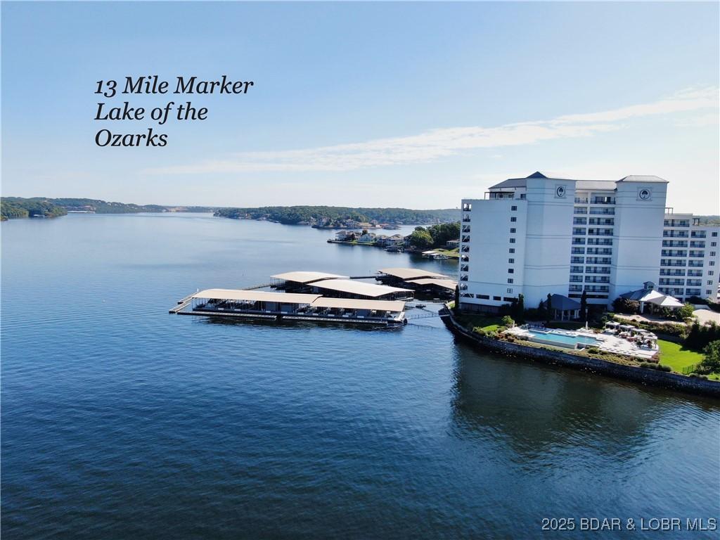 166 Captiva Drive, Sunrise Beach, MO - lhrmls-03521622 - LakeHomes.com