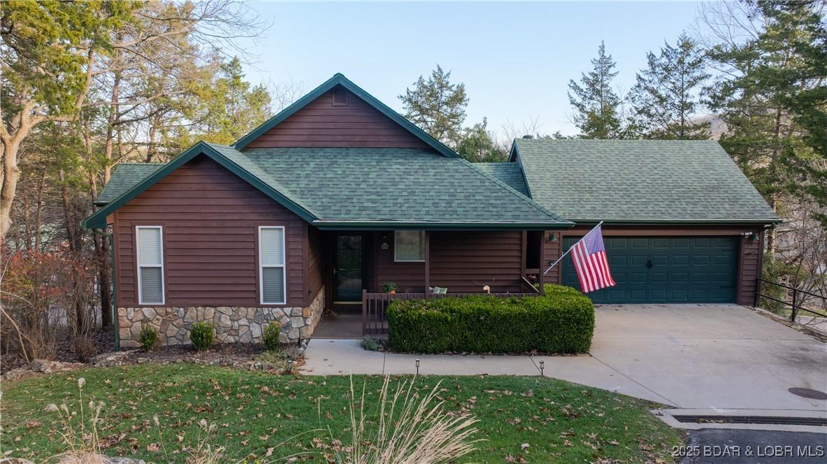 306 Green Trails Court, Camdenton, MO - lhrmls-03672970 - LakeHomes.com
