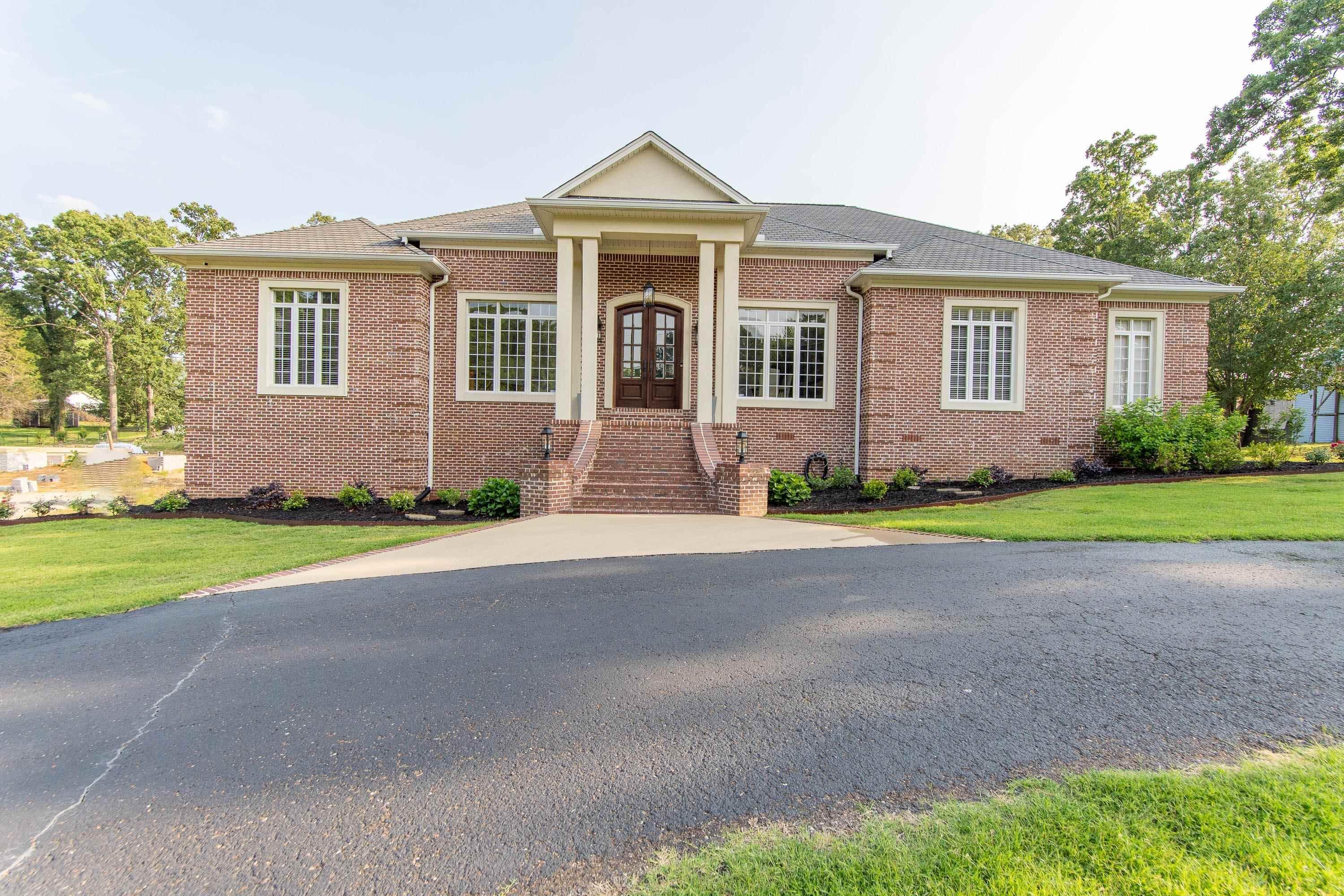 95 CHEROKEE TRL, Savannah, TN - lhrmls-01812632 - LakeHomes.com