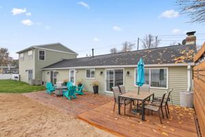 Gun Lake Michigan Lake Homes For Sale and Gun Lake Michigan Lake Houses ...