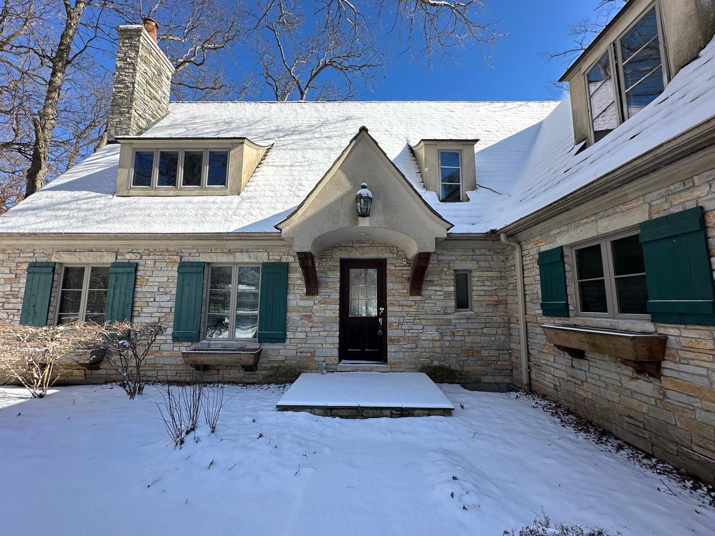 1745 Shore Acres Drive, Lake Bluff, IL - lhrmls-02751073 - LakeHomes.com