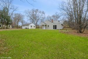 Chain O'Lakes - Channel Lake Illinois Lake Homes For Sale and Chain O ...