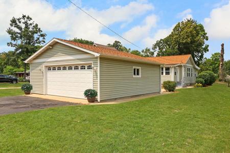 Chain O'Lakes - Channel Lake Illinois Lake Homes For Sale and Chain O ...