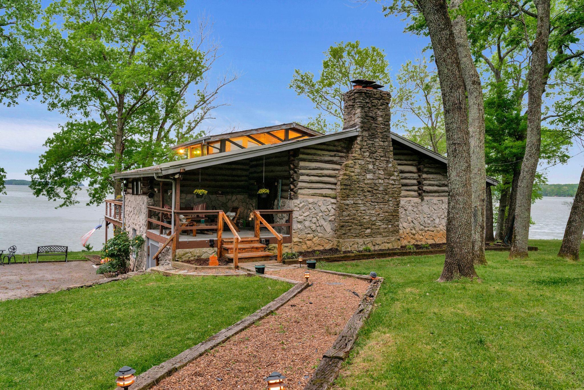 159 Sunset Dr, Hendersonville, TN - lhrmls-02970879 - LakeHomes.com