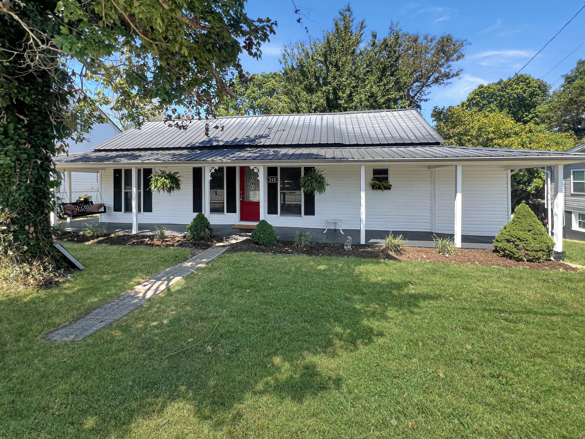 213 Church St, Dover, TN - lhrmls-02359101 - LakeHomes.com