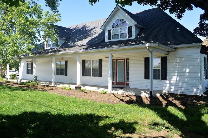 250 Awalt Dr , Winchester, TN - lhrmls-00508716 - LakeHomes.com