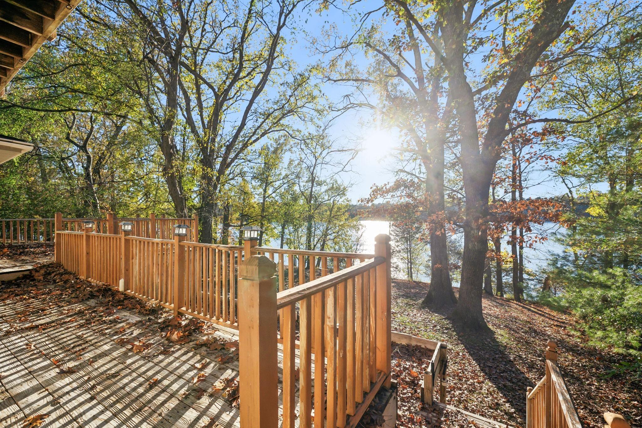 604 Laura Ln, Lebanon, TN - lhrmls-02864501 - LakeHomes.com