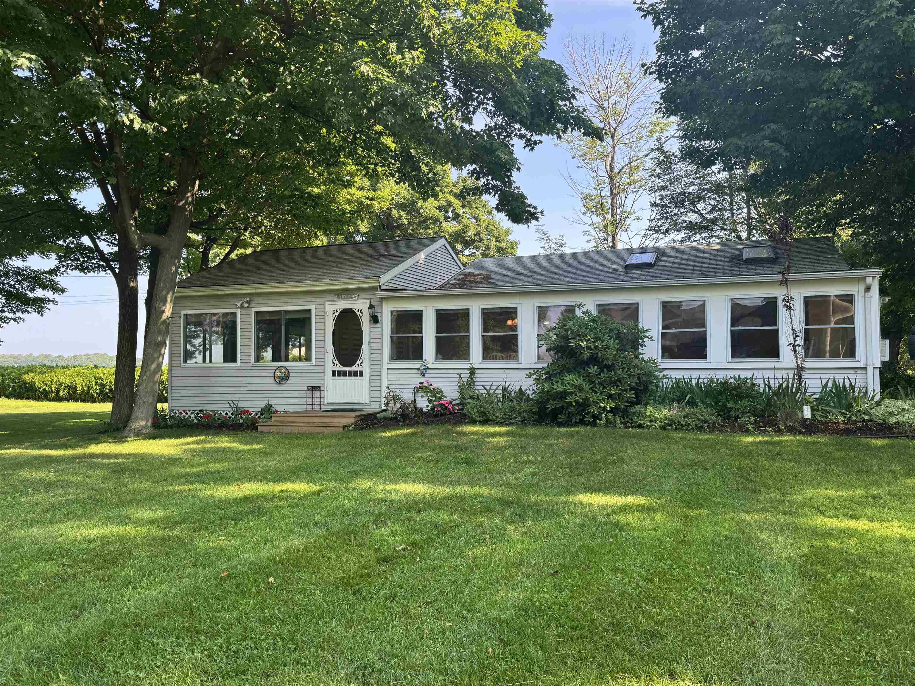 1926 Colchester Point Road, Colchester, VT - lhrmls-03217236 ...