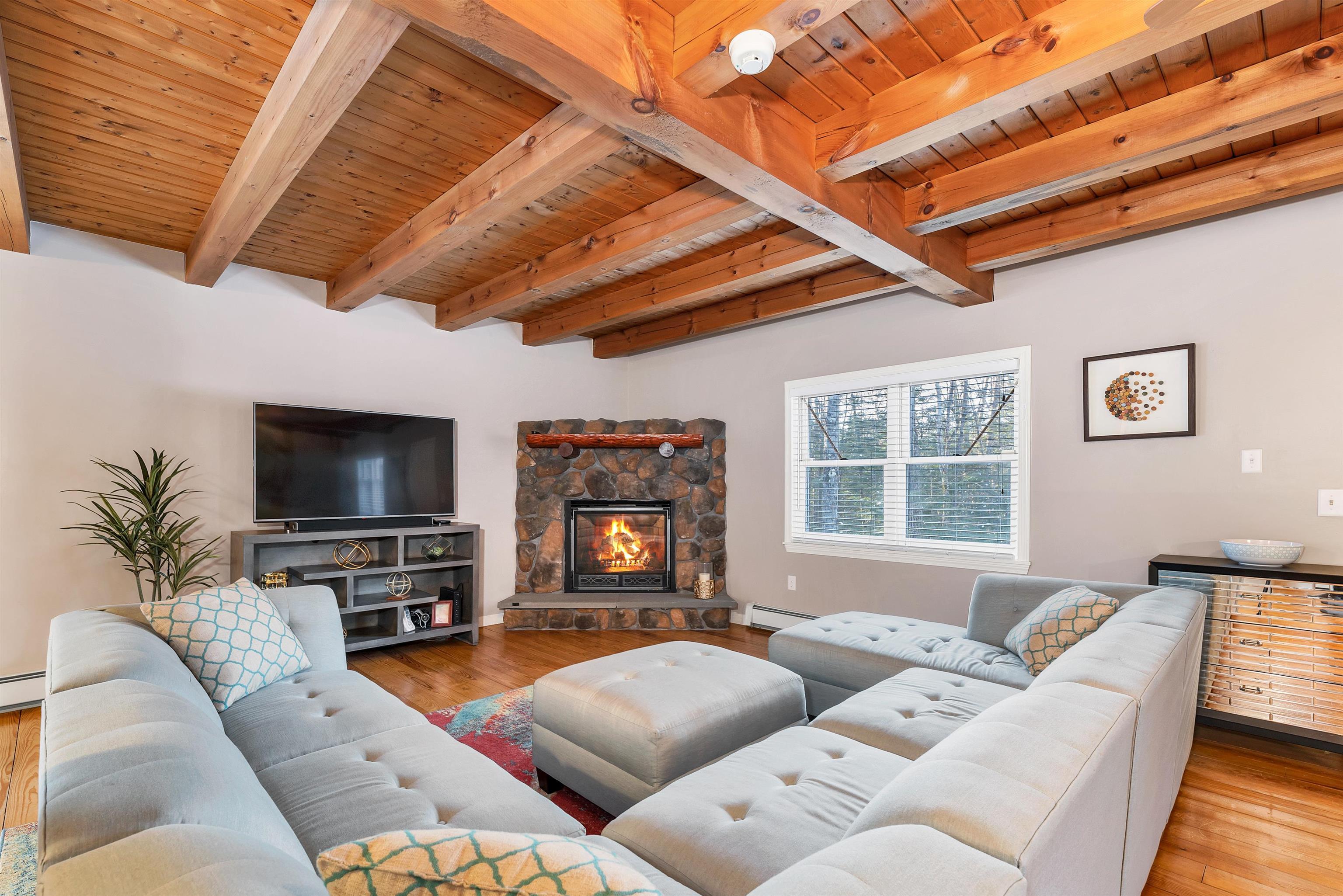 4 Park View Lane, Meredith, NH - lhrmls-01981166 - LakeHomes.com