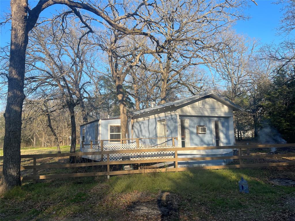 419 County Road 2406, Tool, TX - lhrmls-02041927 - LakeHomes.com