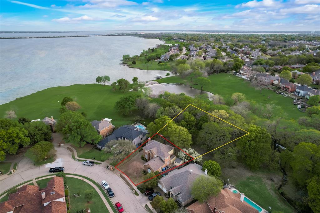 4411 Scenic Court, Rowlett, TX - lhrmls-02096641 - LakeHomes.com