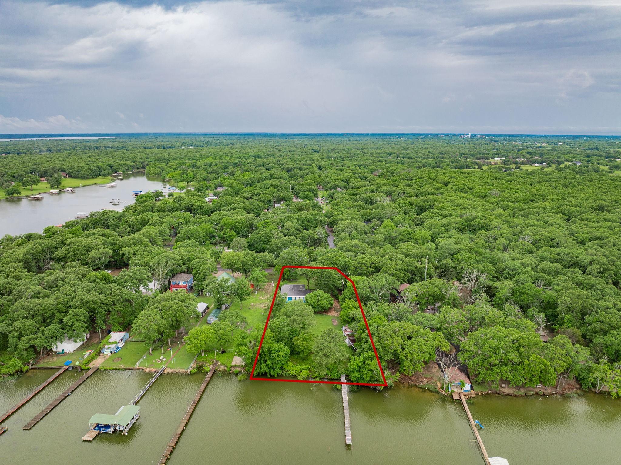 9600 Lakeland Loop, Quinlan, TX - lhrmls-02994632 - LakeHomes.com
