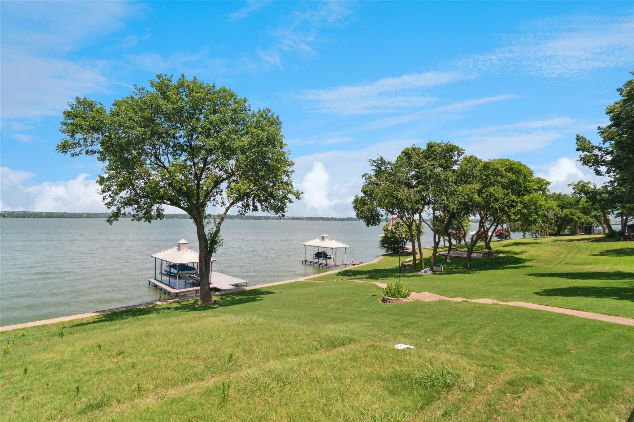 6214 Lincolnshire Lane, Rowlett, TX - lhrmls-03182623 - LakeHomes.com