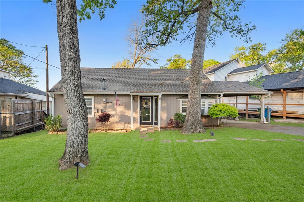 1609 Oak Shore Drive, Tool, TX - lhrmls-02086107 - LakeHomes.com