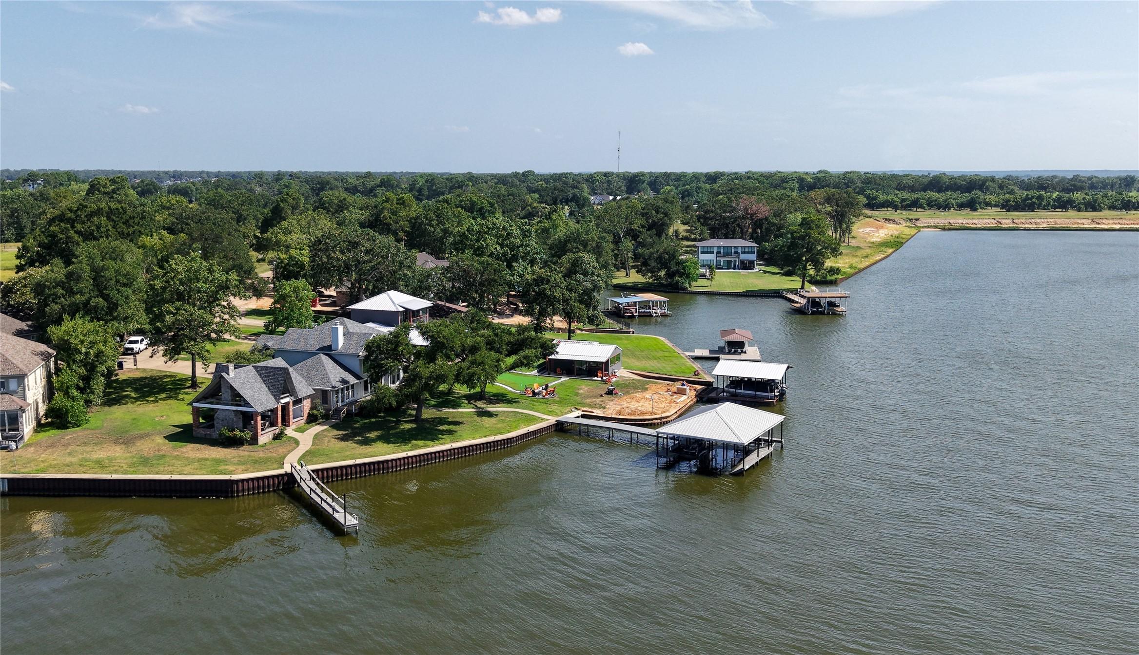 2213 N Wind Drive, Kemp, TX - lhrmls-03271628 - LakeHomes.com