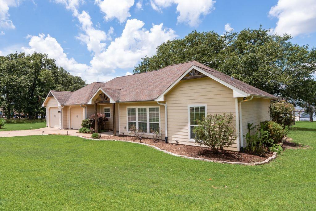 13026 Rudys Way, Streetman, TX - lhrmls-03171317 - LakeHomes.com