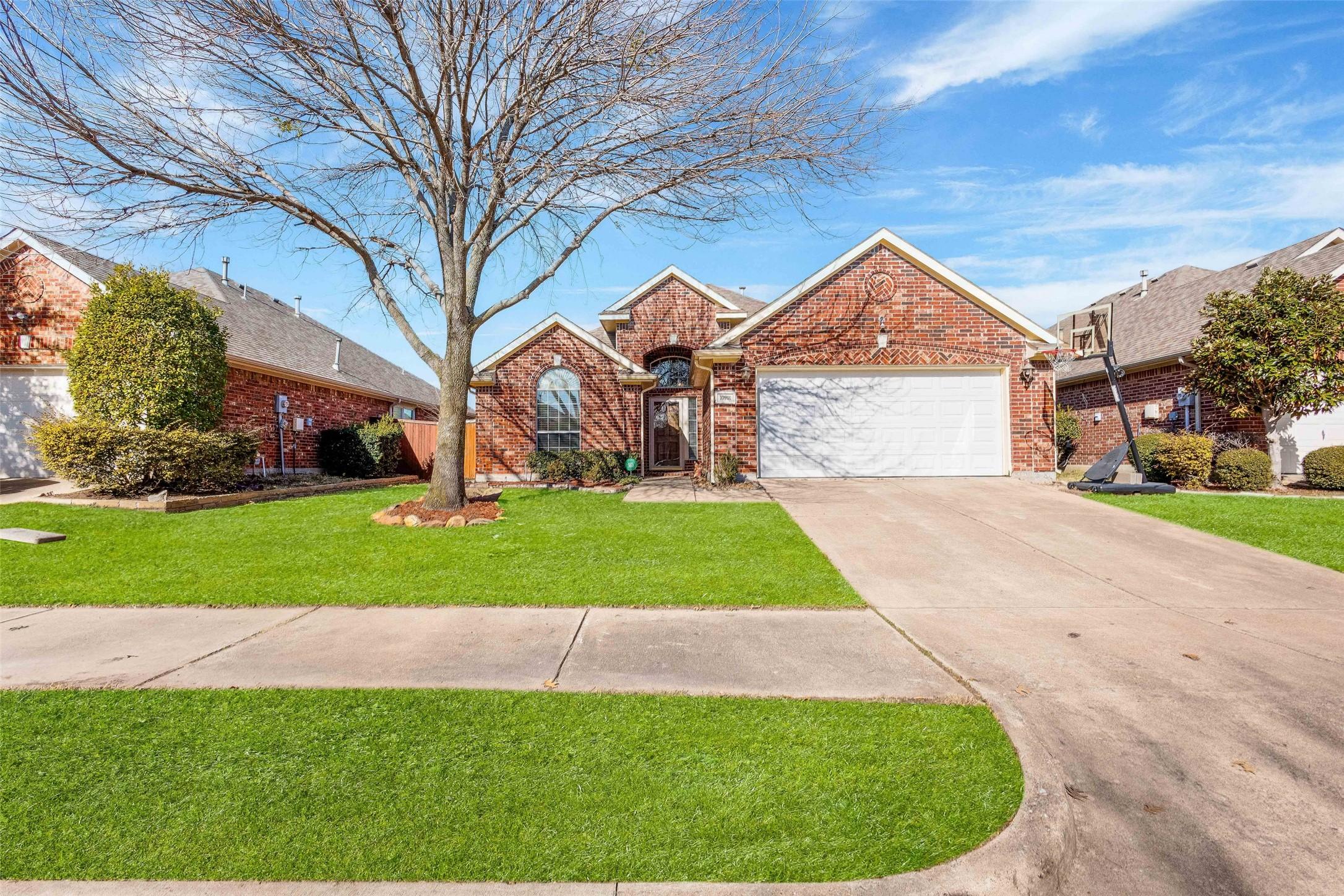 10901 Nantucket Drive, Rowlett, TX - lhrmls-02695943 - LakeHomes.com