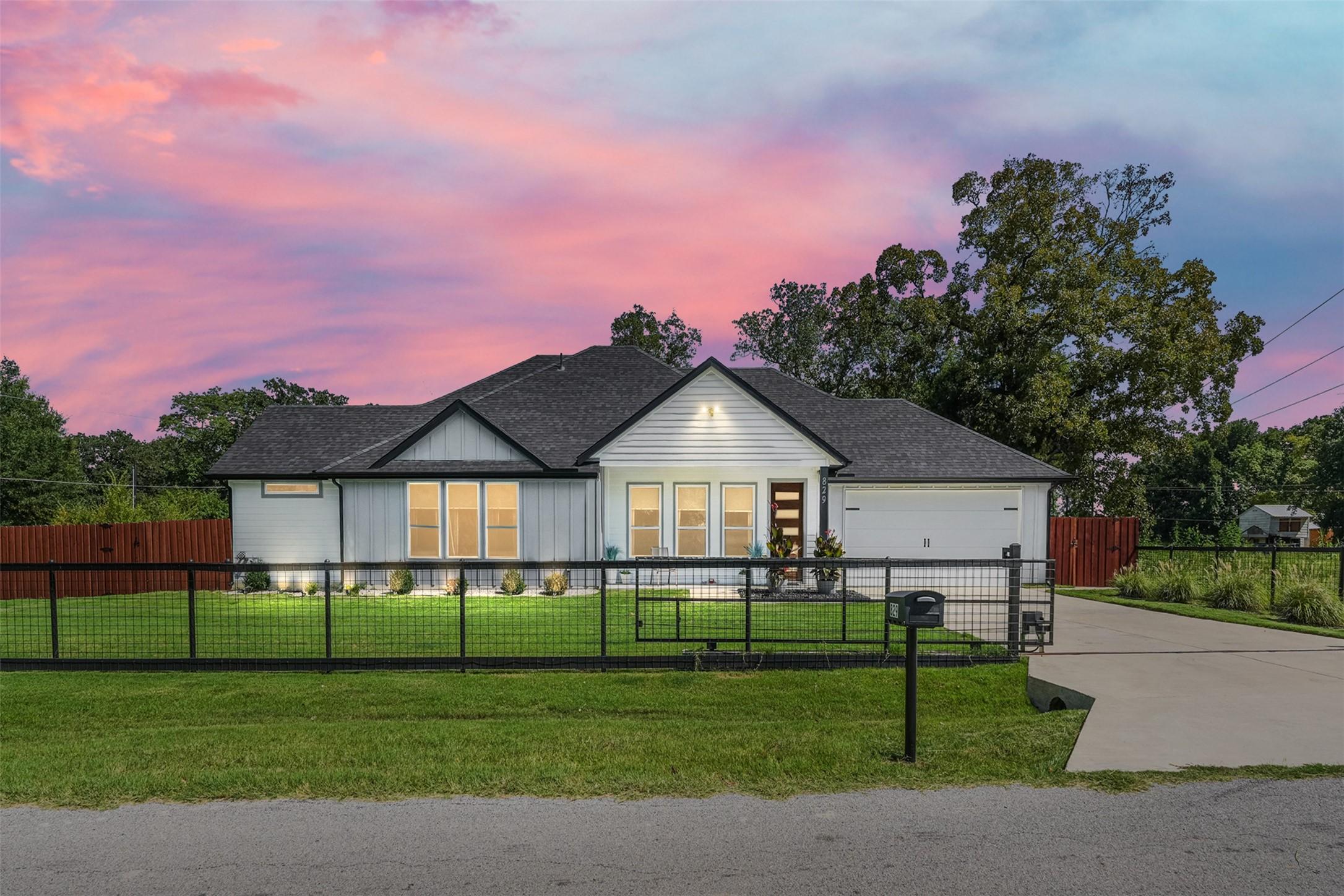 829 Maloma Road, Tool, TX - lhrmls-03359474 - LakeHomes.com
