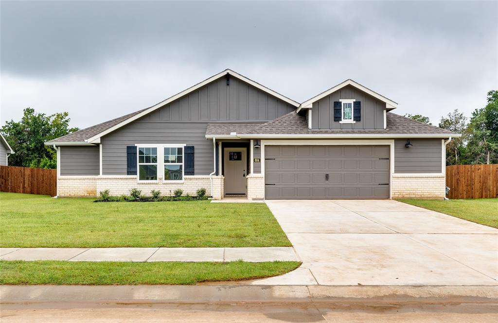 604 Kyle Drive, Tioga, TX - lhrmls-01686357 - LakeHomes.com