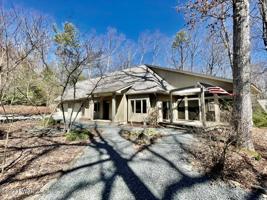 Walker Lake Pennsylvania Lake Homes For Sale and Walker Lake ...