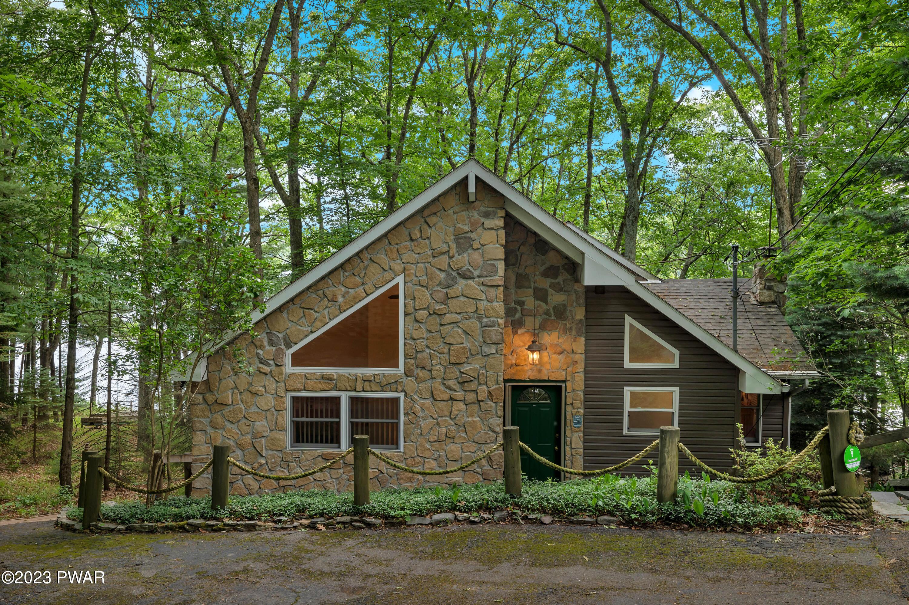 110 Paupack Point Rd, Hawley, PA - lhrmls-01700746 - LakeHomes.com