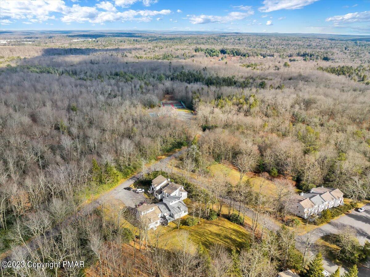 16 Santana Road, Lake Harmony, PA - lhrmls-01910179 - LakeHomes.com