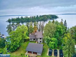 Lake Homes For Sale and Lake Houses For Sale - LakeHomes.com