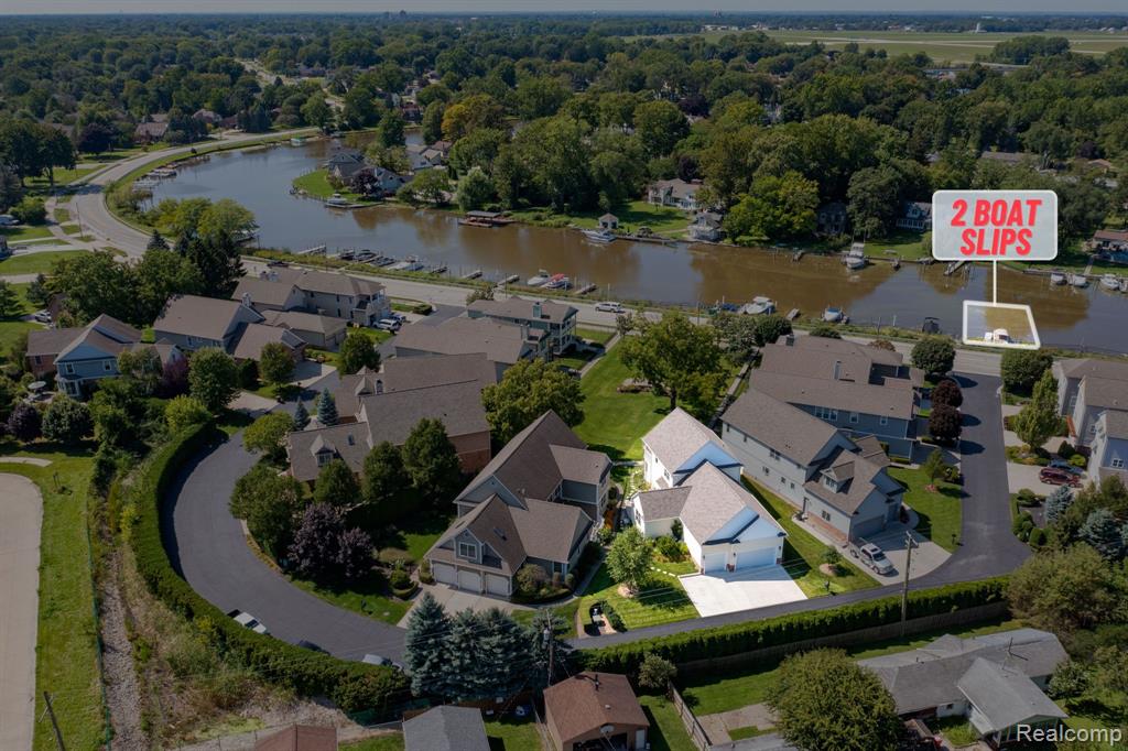 29035 Thistle Lane, Harrison Twp, MI - lhrmls-01788167 - LakeHomes.com