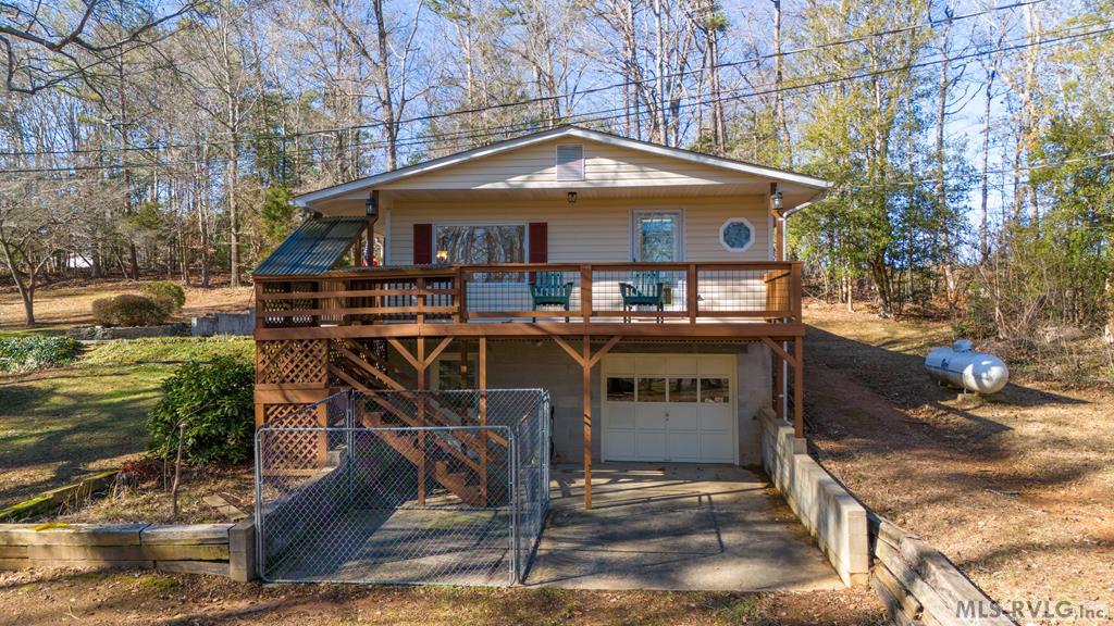 765 Hawthorne Drive, Bracey, VA - lhrmls-01962280 - LakeHomes.com