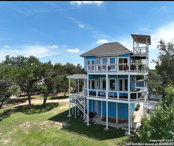 1459 MOUNTAIN TOP LOOP, Canyon Lake, TX - lhrmls-02011847 - LakeHomes.com