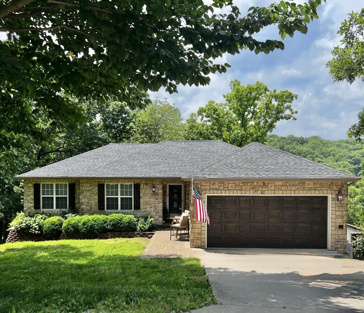 301 Oakview Drive, Ridgedale, MO - lhrmls-02971209 - LakeHomes.com